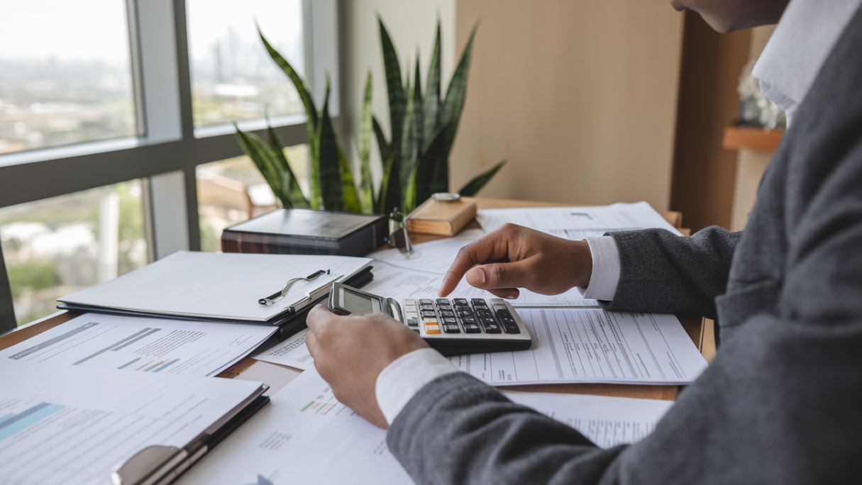 Your trading fees, simplified: Learn how to use a brokerage calculator ...